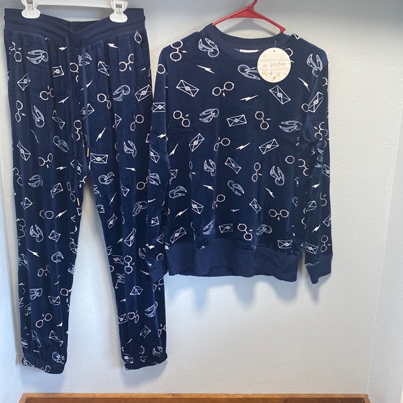Intimates & Sleepwear | New Wizarding World Harry Potter Pajamas Set ...